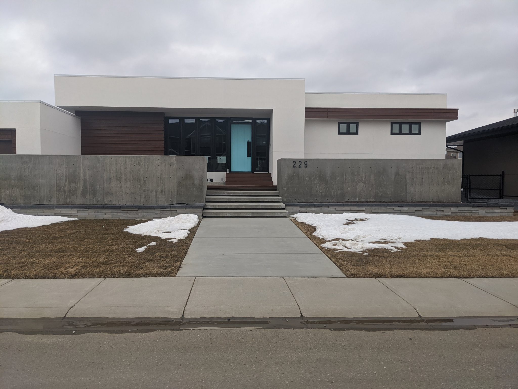 Concrete Curbs & Retaining Walls • Contemporary Concrete